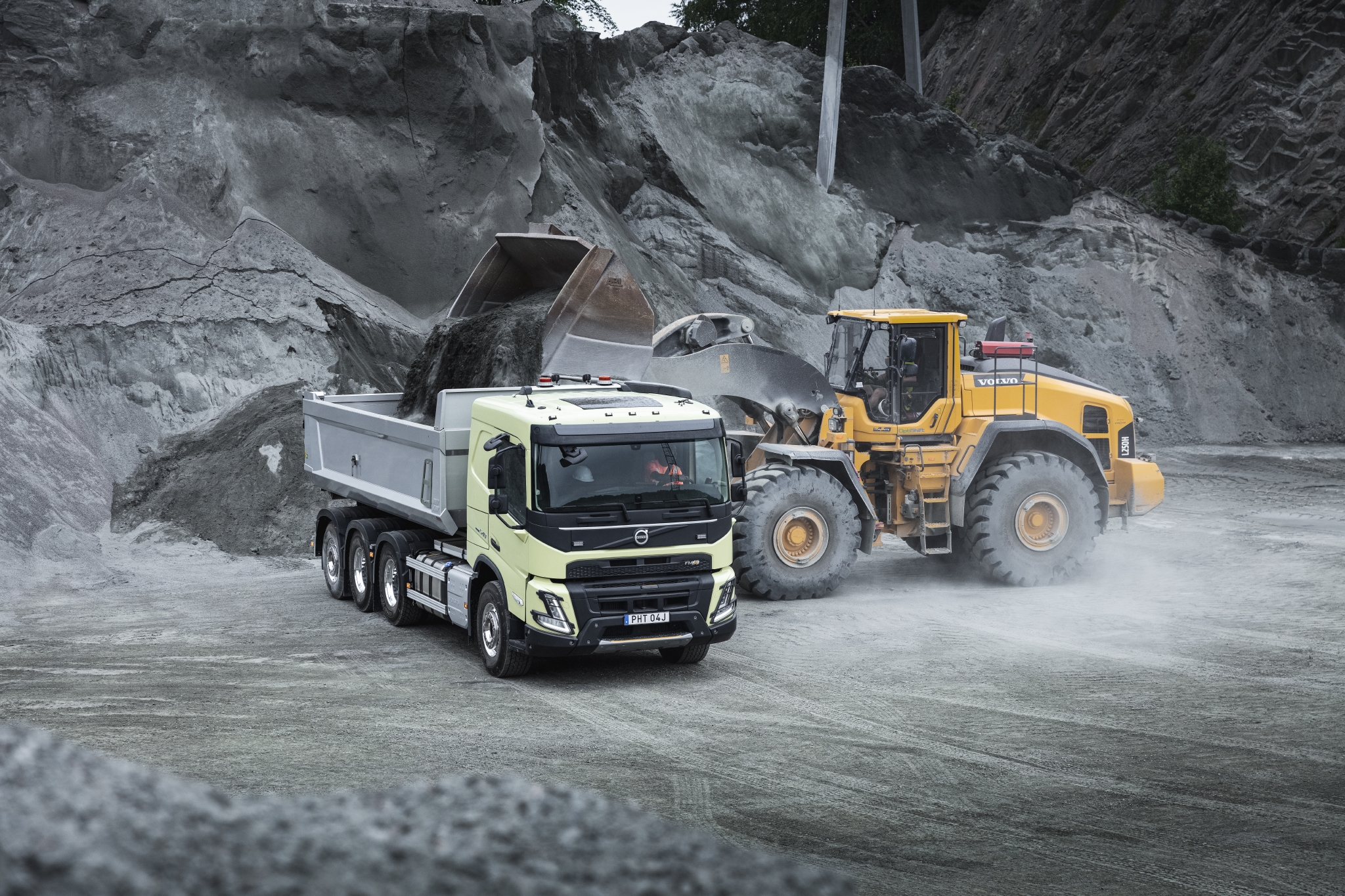 Volvo Trucks celebrates ten years in the construction industry | Volvo ...